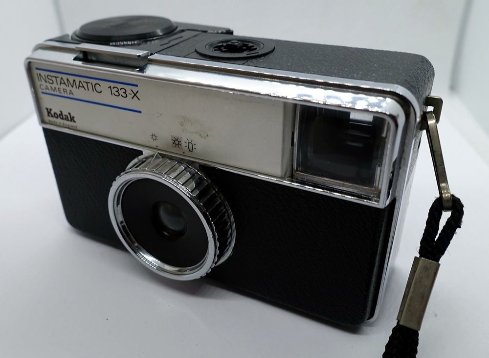 Kodak Instamatic 133-X in Orginal Box (Gebraucht) in Esslingen für CHF ...