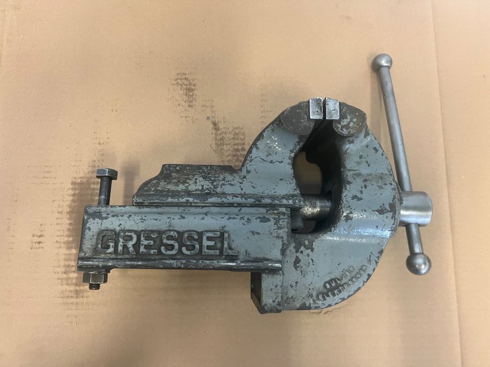 GRESSEL étau d'établi (Gebraucht) in Aarberg für CHF 150 – nur Abholung ...