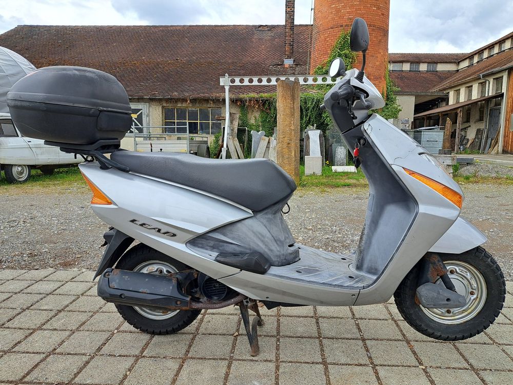 Honda SCV 100 Lead (Gebraucht) in Hallau für CHF 301 – nur Abholung auf Ricardo kaufen