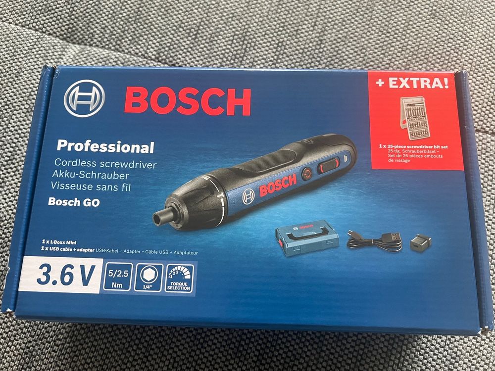 Bosch Go Akkuschrauber inkl. Bit Set (Neu und originalverpackt) in ...
