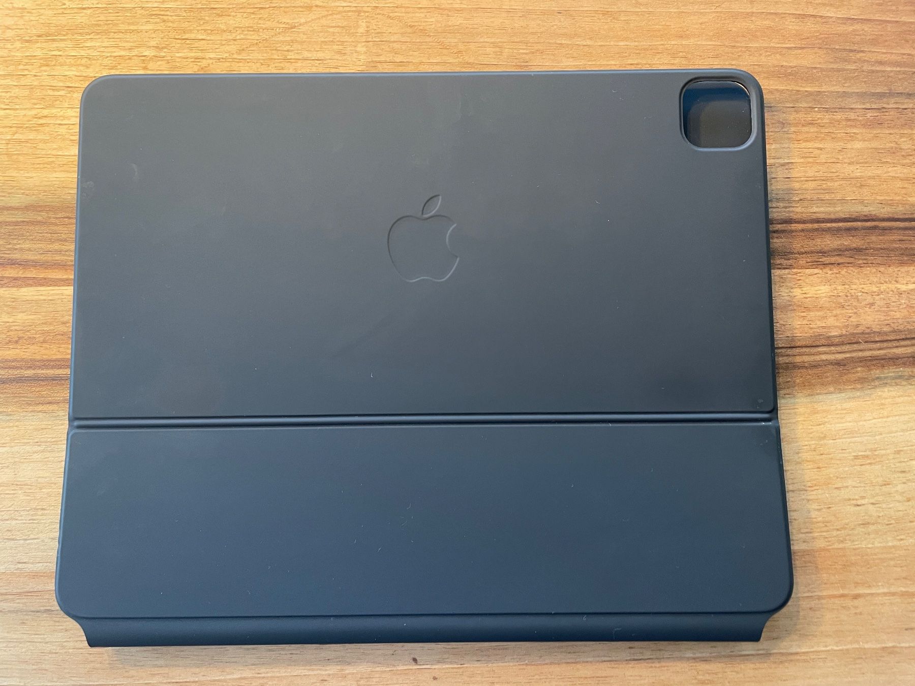 iPad Pro 12.9 256 GB (5th Gen) + Magic Keyboard (Gebraucht) in Spiegel ...