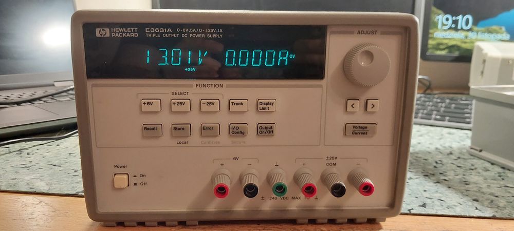 Hewlett Packard Agilent HP E3631A DC Power Supply - TESTED! (Gebraucht ...