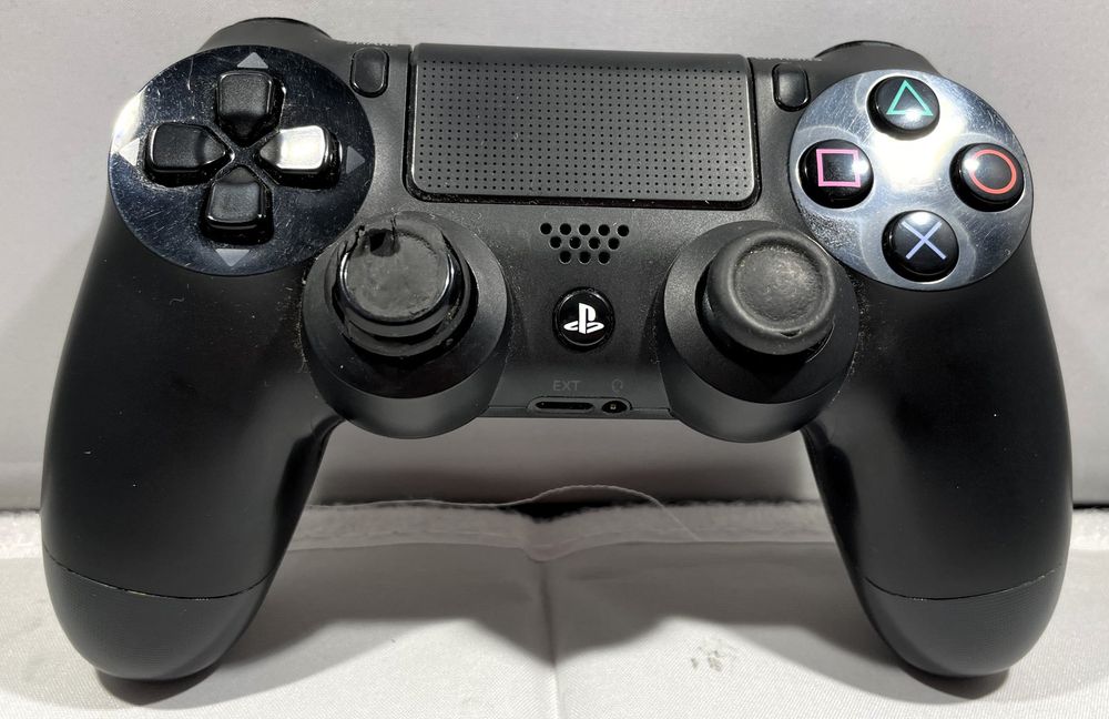 Playstation 4 Controller Dualshock 4 schwarz | Kaufen auf Ricardo