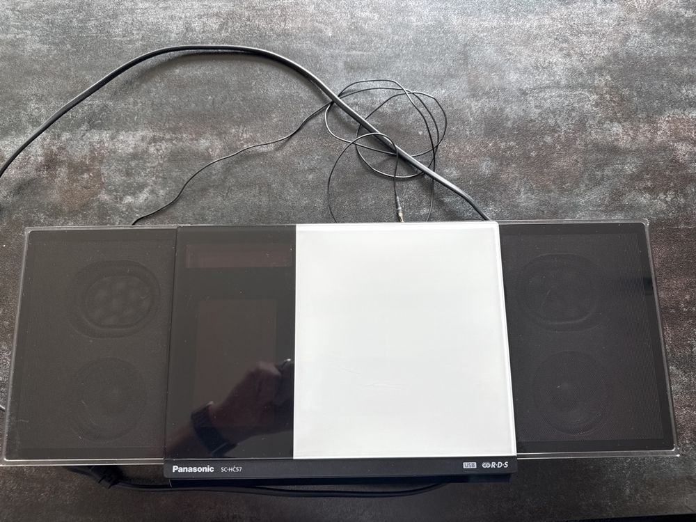 Panasonic Stereoanlage SC-HC37 iPod-fähig (Gebraucht) in Oberwil BL für CHF 10 – mit Lieferung ...