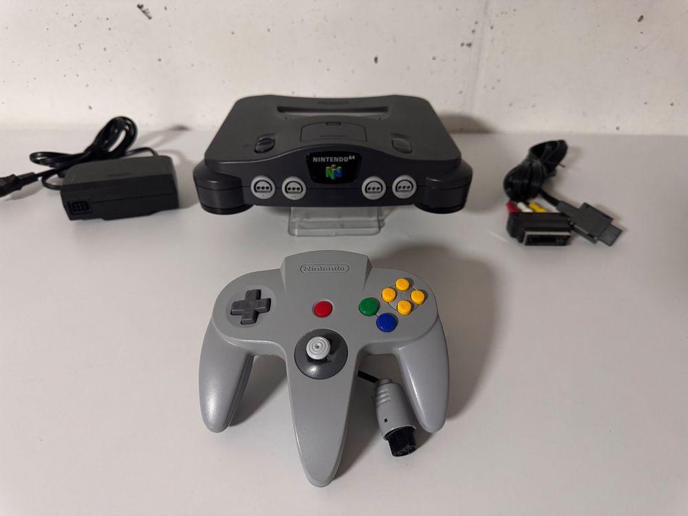 Nintendo N64 top Zustand ab 1.- (Gebraucht) in Winterthur für CHF 81 ...
