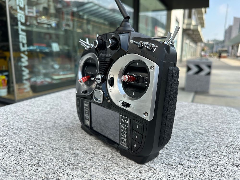 Graupner mz-18 HoTT Fernsteuerung (9-Kanal) + GR-16 (Gebraucht) in ...
