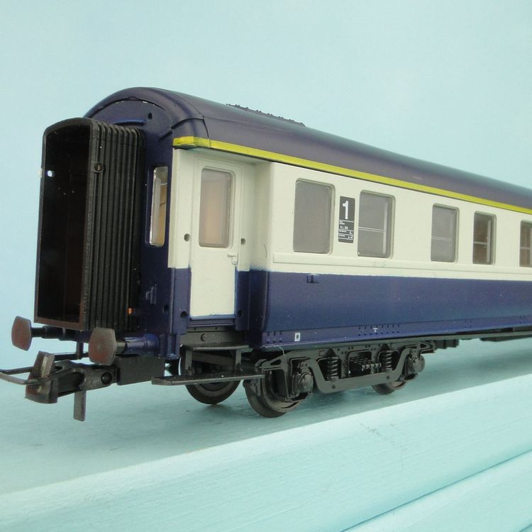 Roco 44214C SNCF 1/2 Klasse, OVP (Gebraucht) in für CHF 29 – mit ...