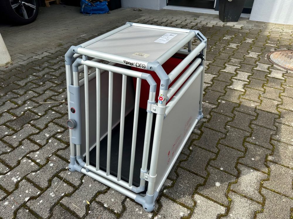 Hundetransporterbox - Dogbox Pro 2 Size M | Kaufen auf Ricardo