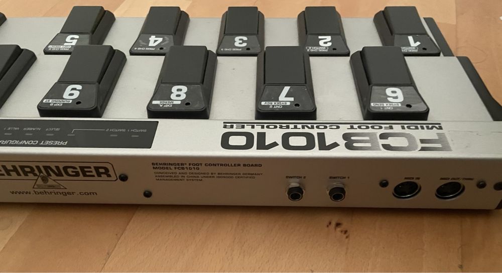 Behringer Fcb1010 Midi Foot Controller (Gebraucht) in Belp für CHF 21 ...