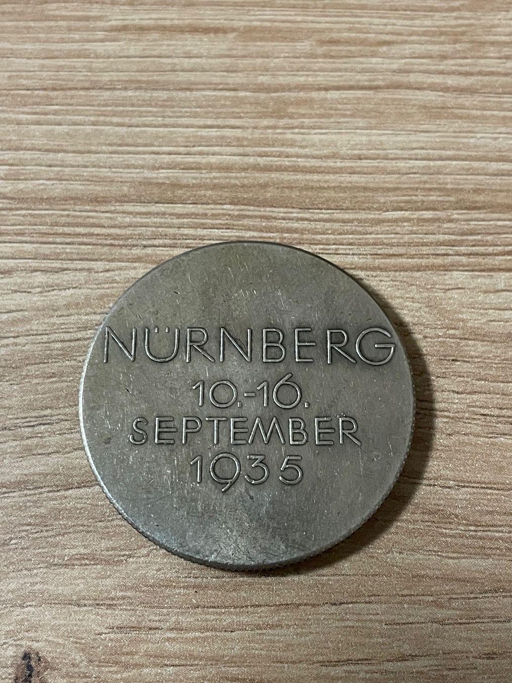 Adolf Hitler Münze (Gebraucht) in Sargans für CHF 27 – mit Lieferung auf Ricardo kaufen