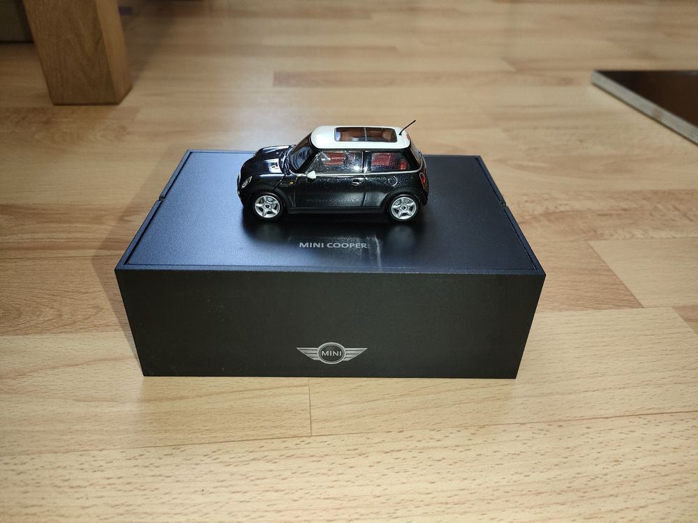 Mini Cooper Modellauto mit Box | Kaufen auf Ricardo