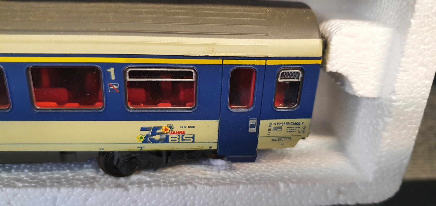 ROCO:DC: 2 X BLS EW IV PERSONENWAGEN BLAU/CRÈME OVP (Gebraucht) in ...