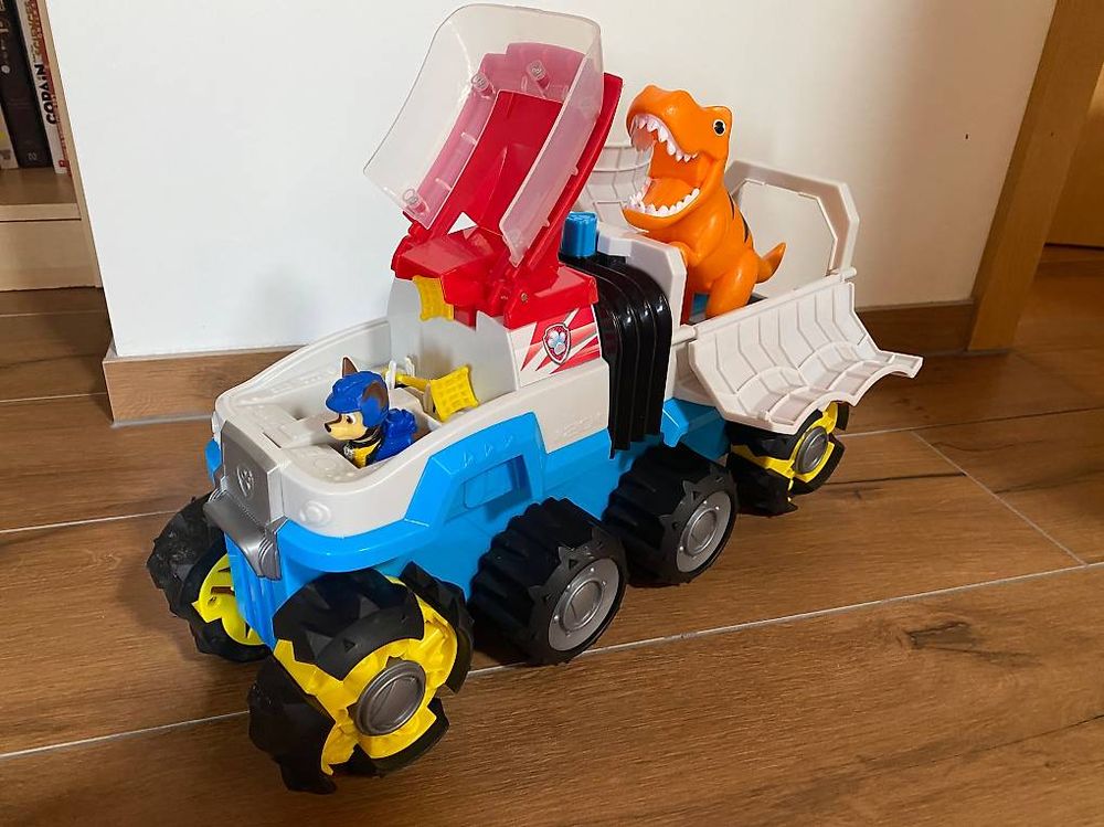 Postcamion Dino Pat Patrouille