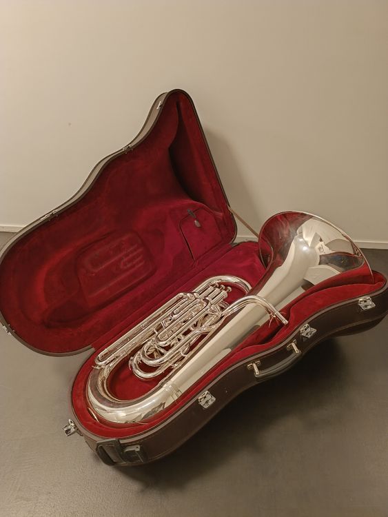 Tuba in eb, Besson Sovereign BE 982S - SNR 885137 (Gebraucht) in Sarnen ...