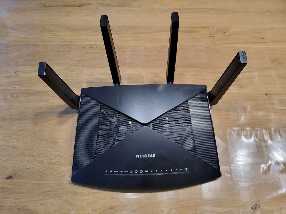 Netgear Nighthawk X10 Router Model R9000 (Gebraucht) in Heimberg für CHF 100 – mit Lieferung auf ...