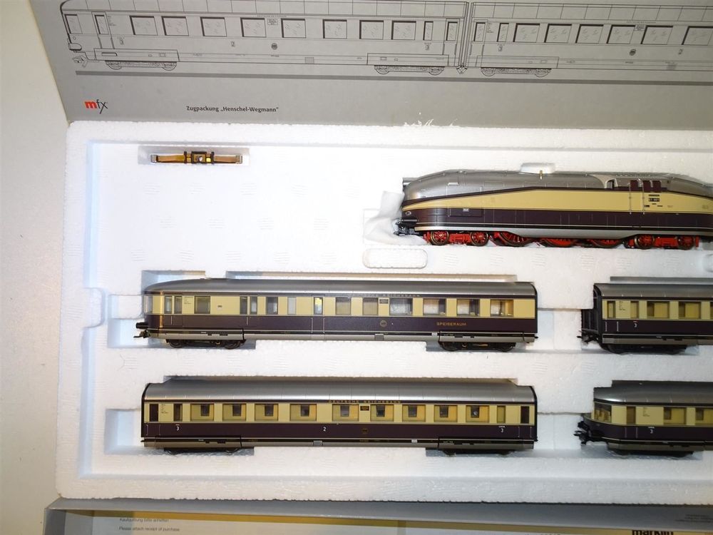 Märklin Henschel Wegmann MFX HO 26610 (Gebraucht) in Luzern für CHF 400 ...