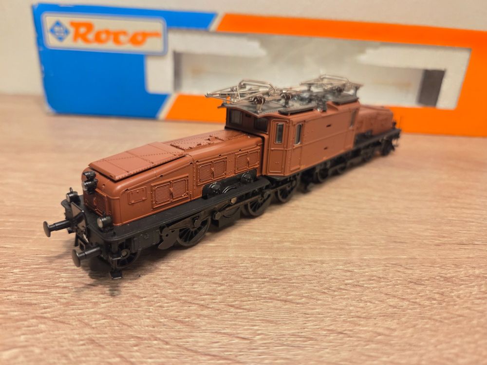 Roco 43941 E-Lok Be 6/8 II Krokodil SBB H0 (Gebraucht) in St-Aubin-Sauges für CHF 139 – mit ...