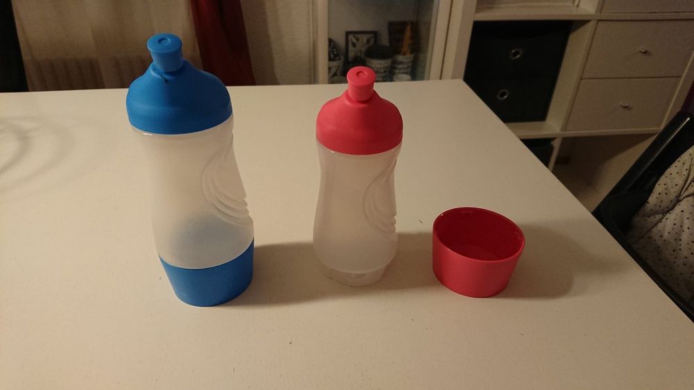 Tupperware Trinkflaschen (Gebraucht) in Dietikon für CHF 10 – mit ...