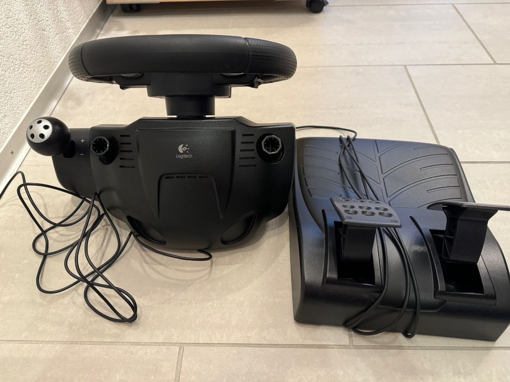 Logitech Driving Force GT Lenkrad PC / PS3 (Gebraucht) in Zürich für ...