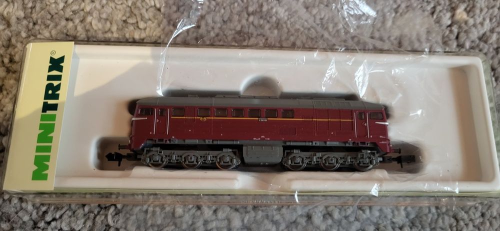 Minitrix Diesellok DB V200 Spur N (Gebraucht) in Heimisbach für CHF 75 ...