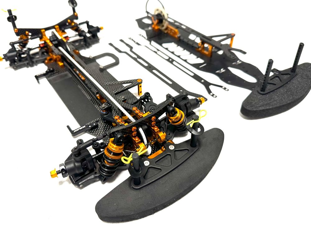 XRAY T4 2017 CHÂSSIS CARBONE & XRAY T4 2018 CHÂSSIS ALU FLEX | Kaufen ...