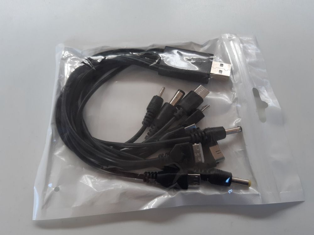 Cable de charge universelle avec 10 embouts différents- NEUF | Kaufen ...