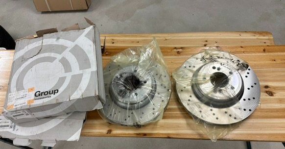 Bremsscheiben hinten BMW M3 E92 (Neu und originalverpackt) in Menzingen ...