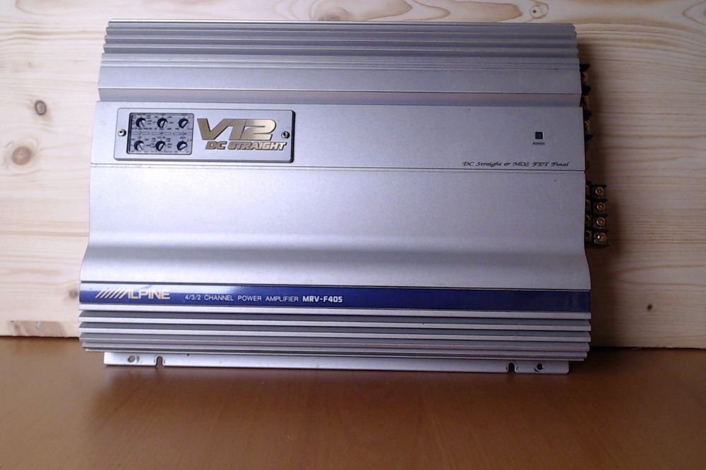 Alpine V12 (MRV-F405) Auto Endstufe/Verstärker (Gebraucht) in Gipf ...
