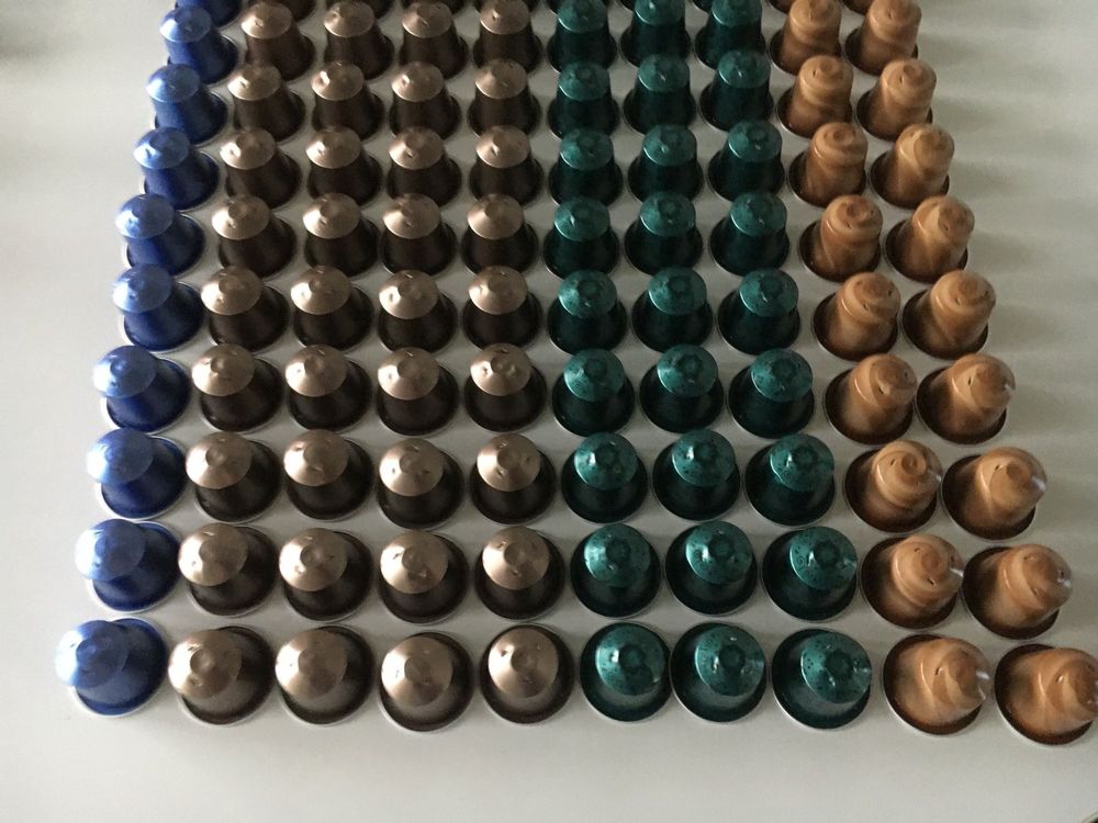 Nespresso Kapseln leer 100 Stk. zum Basteln u.s.w. (Gebraucht) in Dällikon für CHF 3 – mit ...