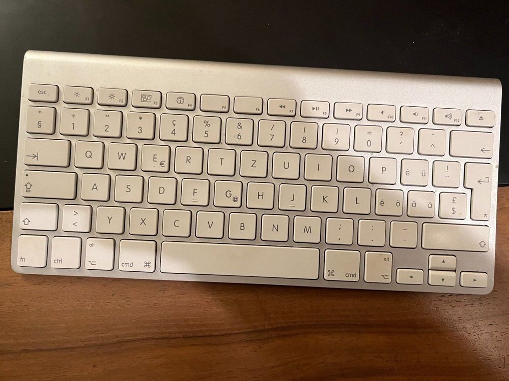 Apple Tastatur Bluetooth (Gebraucht) in Wetzikon ZH für CHF 14 – mit ...