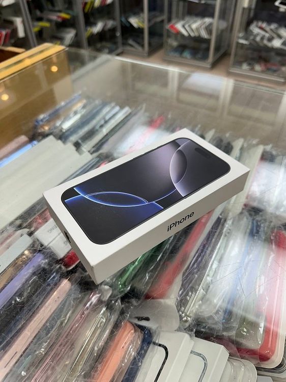 IPHONE 16 PRO 256GB BLACK TITANIUM FABRIKNEU&UNGEÖFFNET!! (Neu und originalverpackt) in Zürich ...