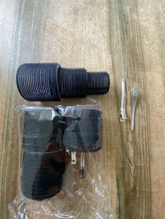 Lockenwickler Set für voluminöse Locken (Neu und originalverpackt) in Luzern für CHF 12 – mit ...
