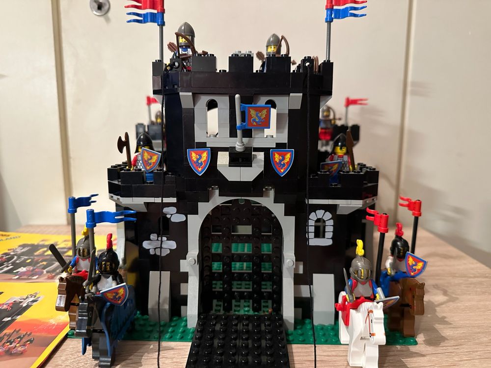 LEGO Ritter 6085 Black Monarch's Castle | Kaufen auf Ricardo