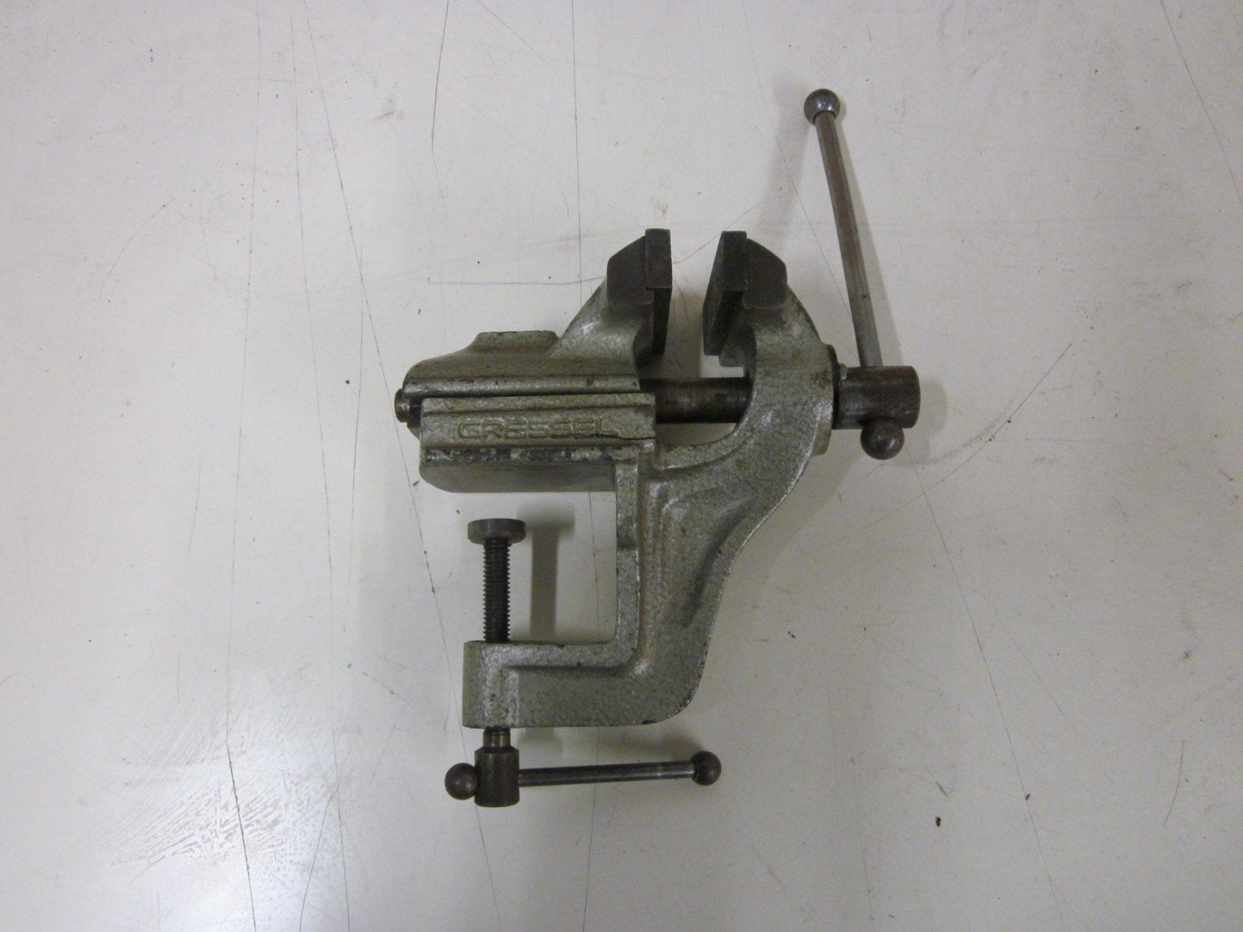 GRESSEL Schraubstock Etau d'établi 80mm (D'occasion) à Grand-lancy pour ...