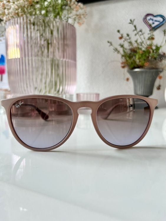 Ray Ban Erika (Gebraucht) in Muri b. Bern für CHF 45 – mit Lieferung ...