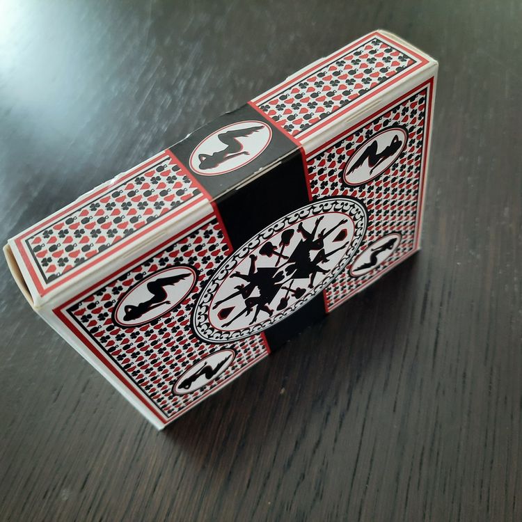 Pin-Up Girl Pokerkarten Poker Deck designed by Fiona K. | Kaufen auf ...