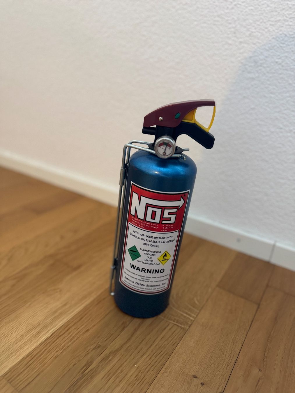 NOS Lachgas Optik Auto Feuerlöscher Flasche Deko Car JDM (Gebraucht) in ...