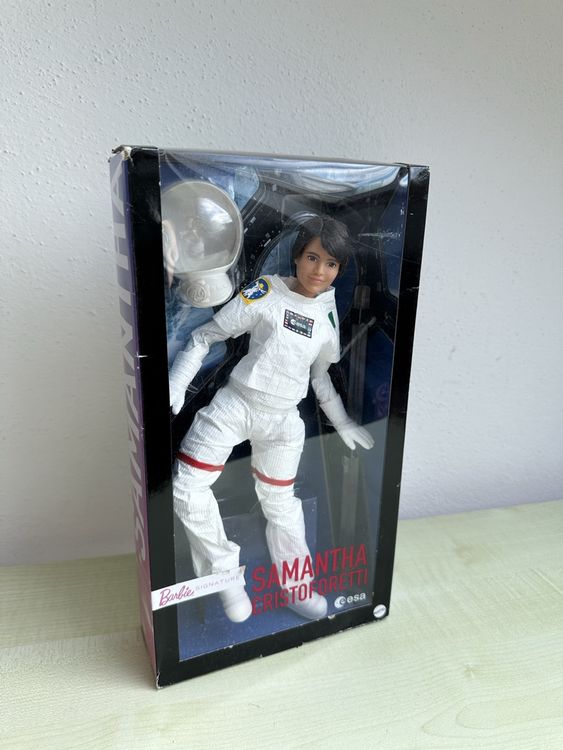 Barbie Signature ESA Astronaut Samantha Cristoforetti (Neu und originalverpackt) in Zürich für ...