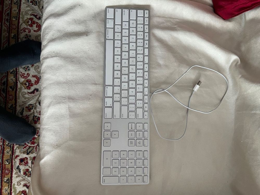 Tastatur Apple mit Zahlenblock | Kaufen auf Ricardo