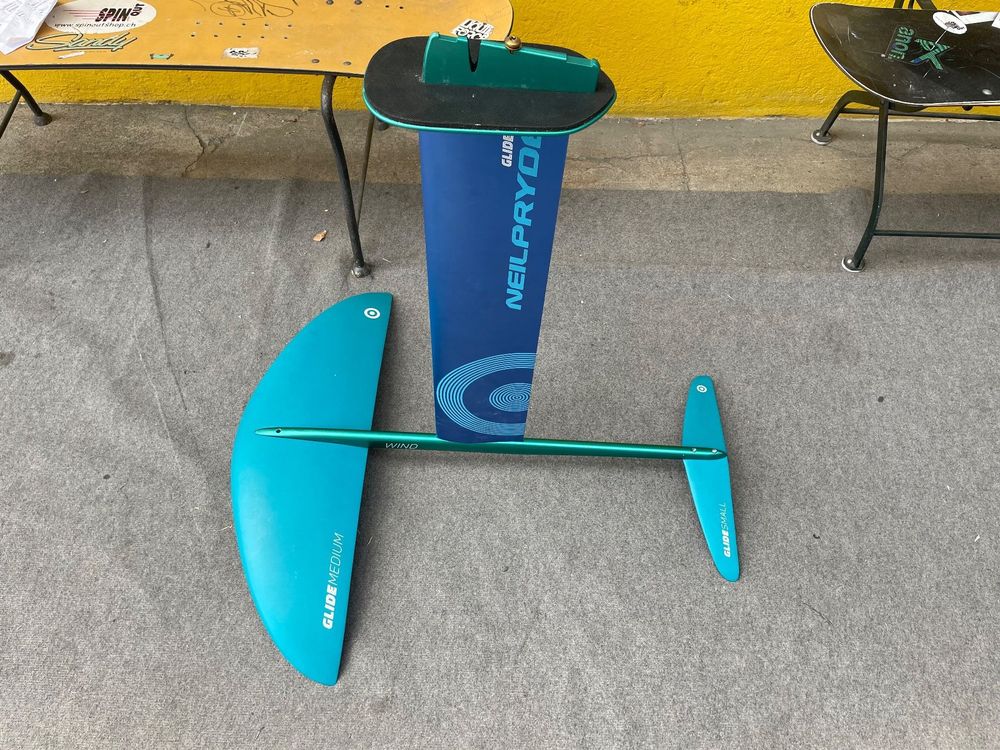 Schönes Foil zum Windsurf-Foilen von Neilpryde | Kaufen auf Ricardo
