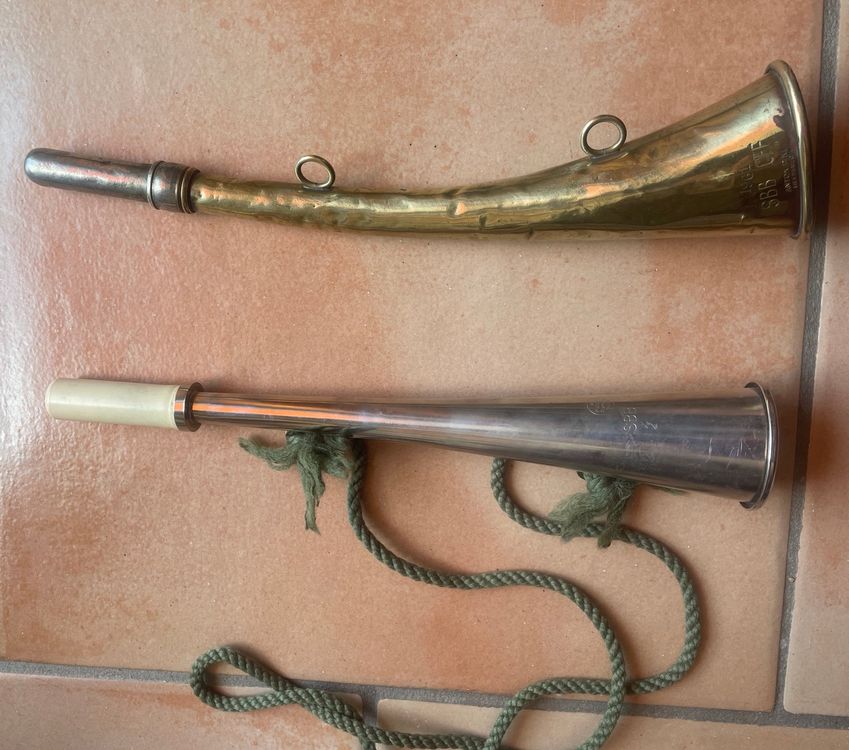 2 cornes SBB-CFF. Pini. Kurath, (Gebraucht) in Versoix für CHF 20 – mit ...