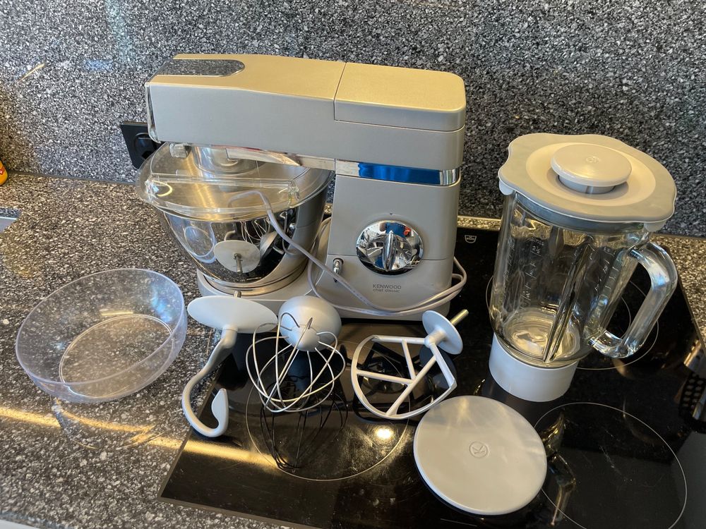 Kenwood Chef Classic inkl. Zubehör (Gebraucht) in für CHF 99 – nur ...