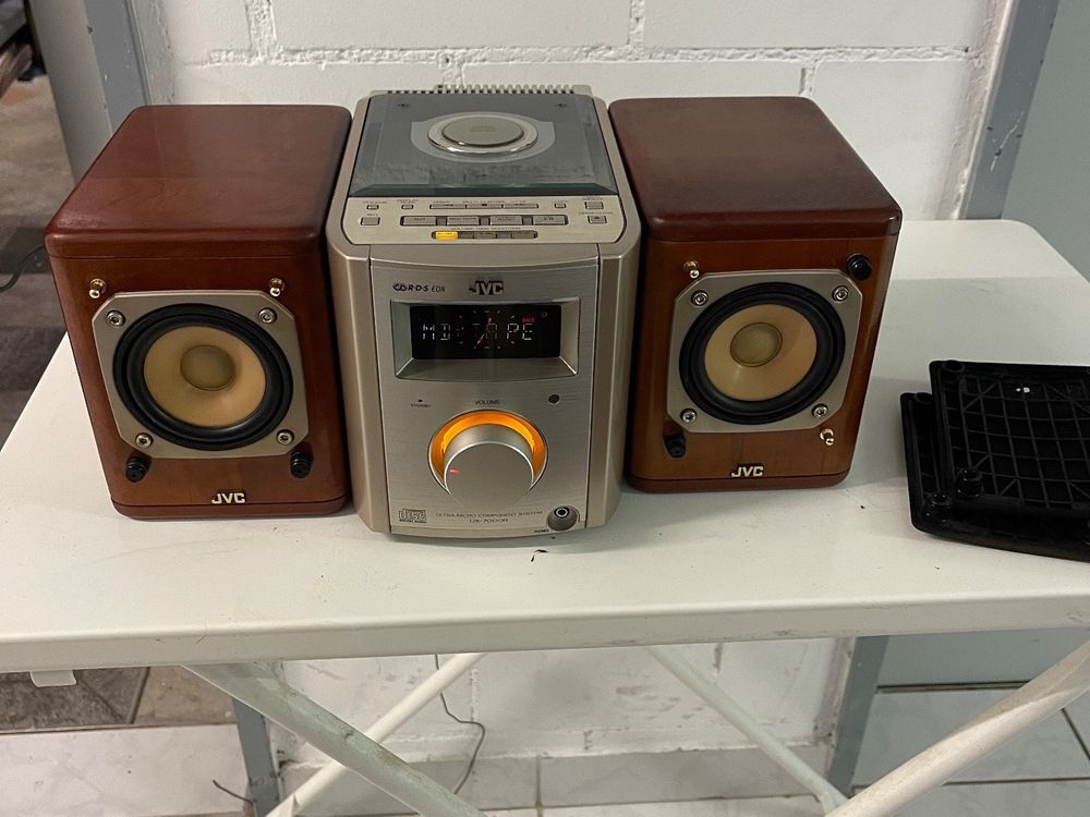 JVC UX-7000R MINIANLAGE (Gebraucht) in Schlieren für CHF 10 – nur ...