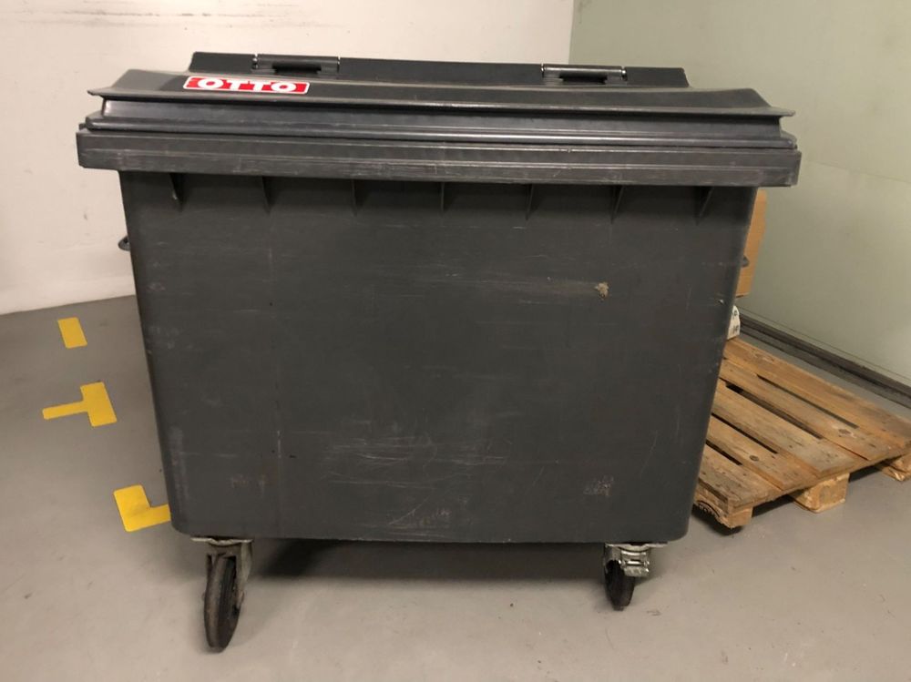 Kunststoff Container 600 Liter, Roll- Kehrichtcontainer (Gebraucht) in ...
