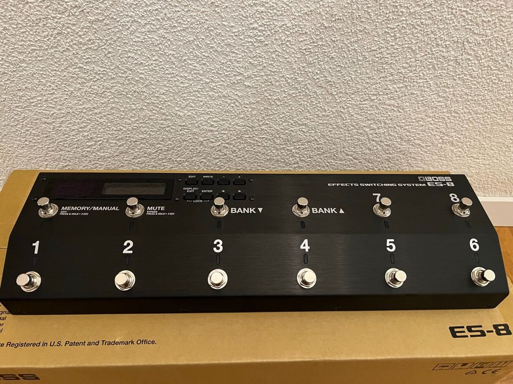 BOSS - ES-8 - Effects Switching System (D'occasion) à Sierre pour CHF ...