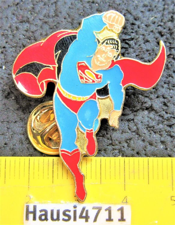 SUPERMAN PIN 4cm GROOSSSSSSSS (Neu (gemäss Beschreibung)) in Ettingen ...