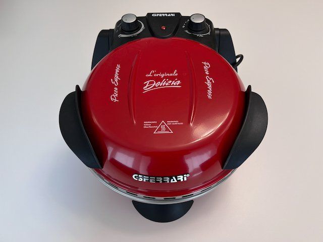 Pizzaofen Ferrari, rot (Gebraucht) in für CHF 50 – nur Abholung auf ...