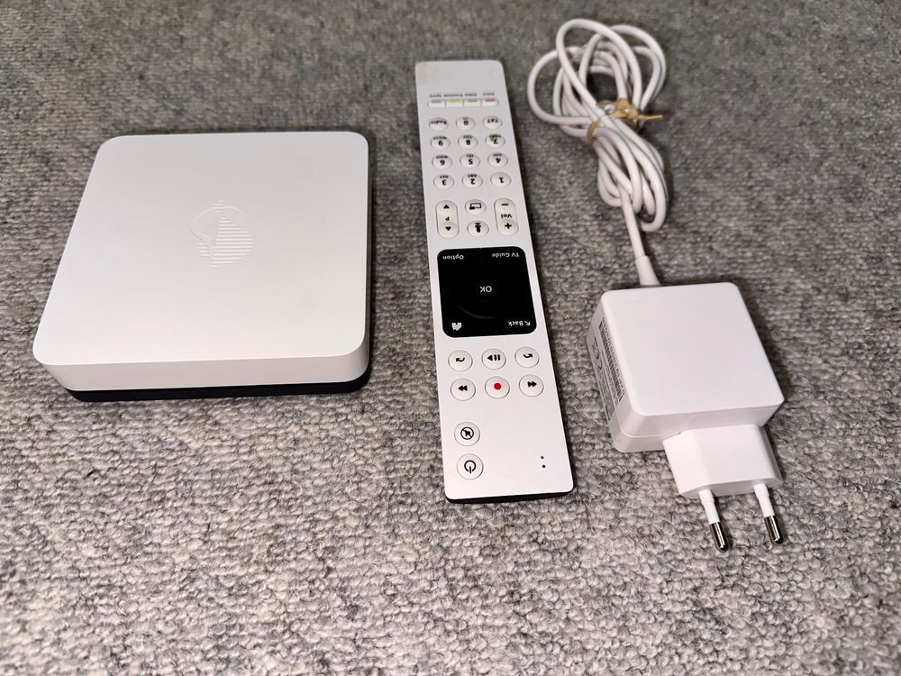 Swisscom TV Box UHD inkl. Fernbedienung (Gebraucht) in für CHF 21 – mit ...