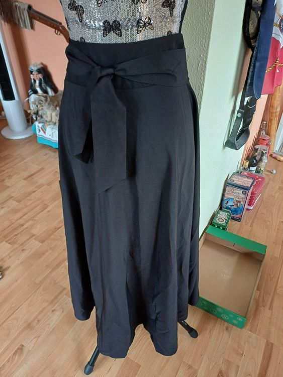 Trendy weiter Jupe mit Bindeband vorne elastisch hinten (Neu und originalverpackt) in Arch für ...