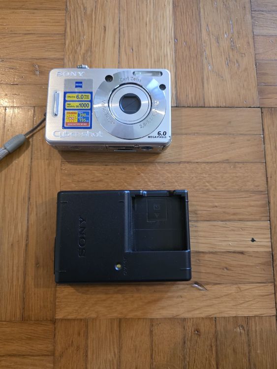 Sony Cyber-shot DSC-W50 Digitalkamera (Gebraucht) in Dorf für CHF 30 ...